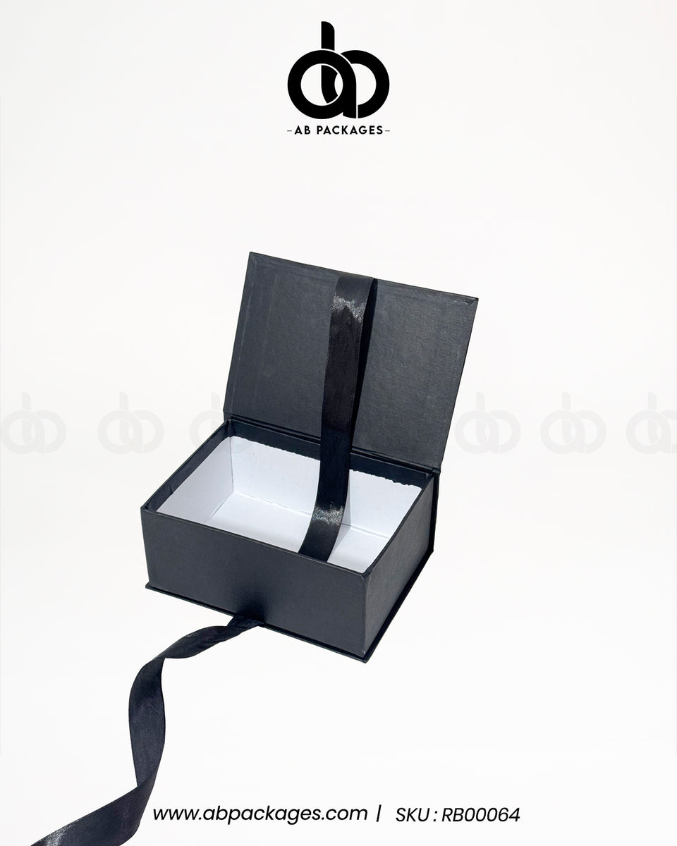 Blush Gift Box Creations – AB PACKAGES